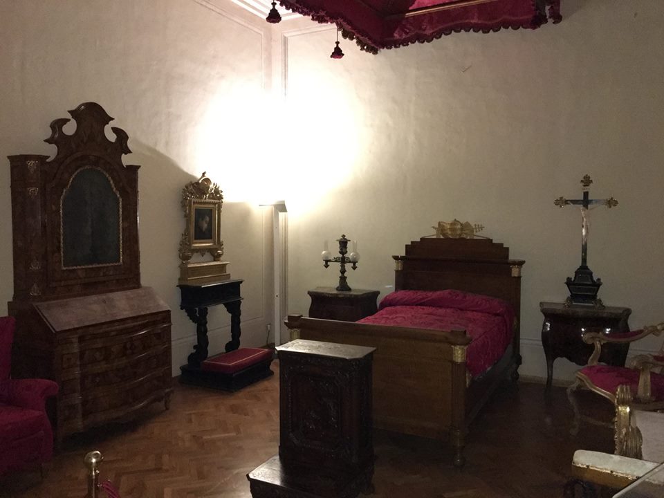 New Liturgical Movement: The Treasury of the Holy House of Loreto