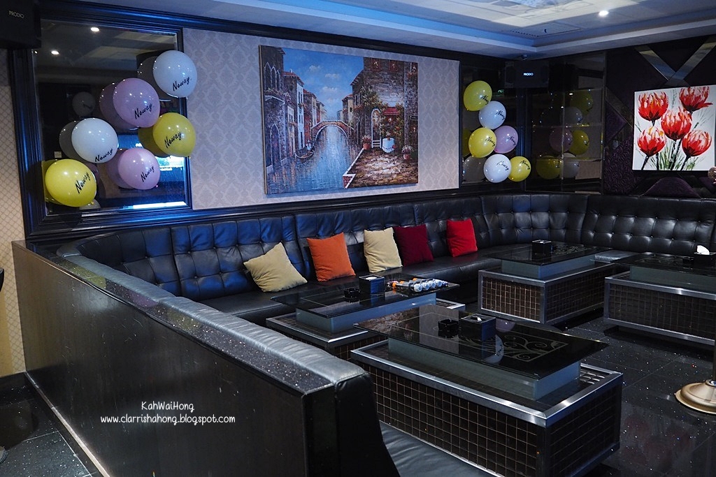 Memoirs Of C. : Daily: My 22nd Birthday Celebration @ Neway Karaoke, SS2