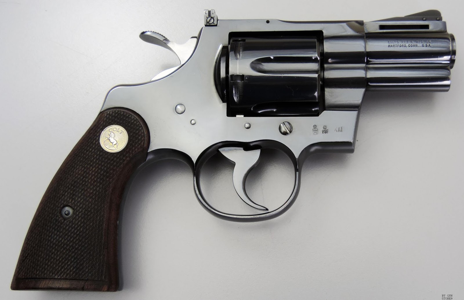 Armi usate web portal: Revolver Colt mod. Python cal. 357 mag. Anno 1965