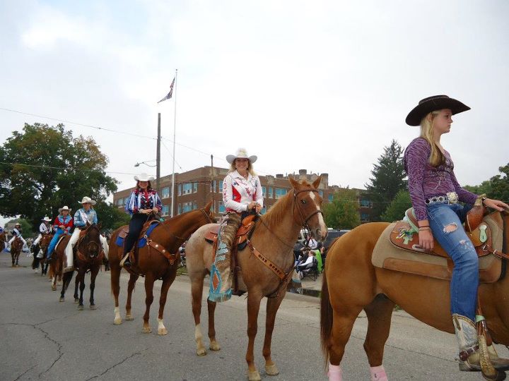 Miss Rodeo Iowa 2011: Dayton and Ft. Madison rodeos