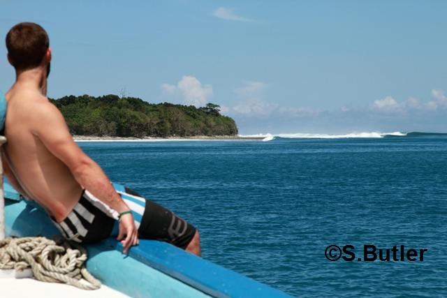 Stuart Butler Journalist and Photographer: Surfing Indonesia for Lonely ...