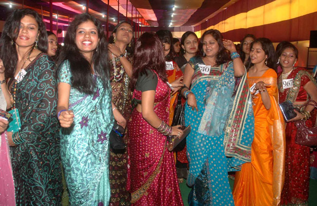 View Patna: Shivi crowned Miss Patna Women's College 2012