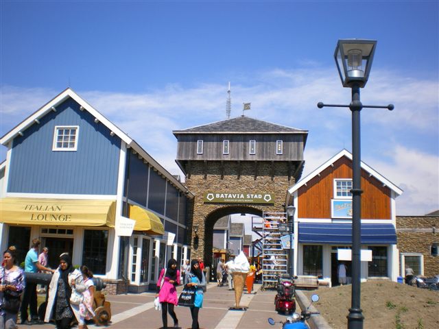 De beste winkelstad van Nederland: Batavia Stad: Eén van de leukste ...