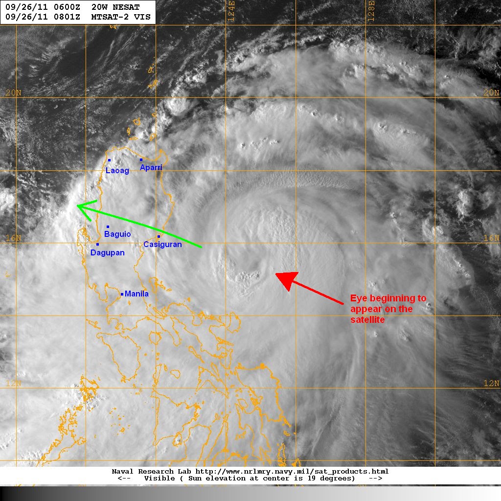 SA GITNA NG BAGYO: Typhoon Nesat (Pedring) Update #8