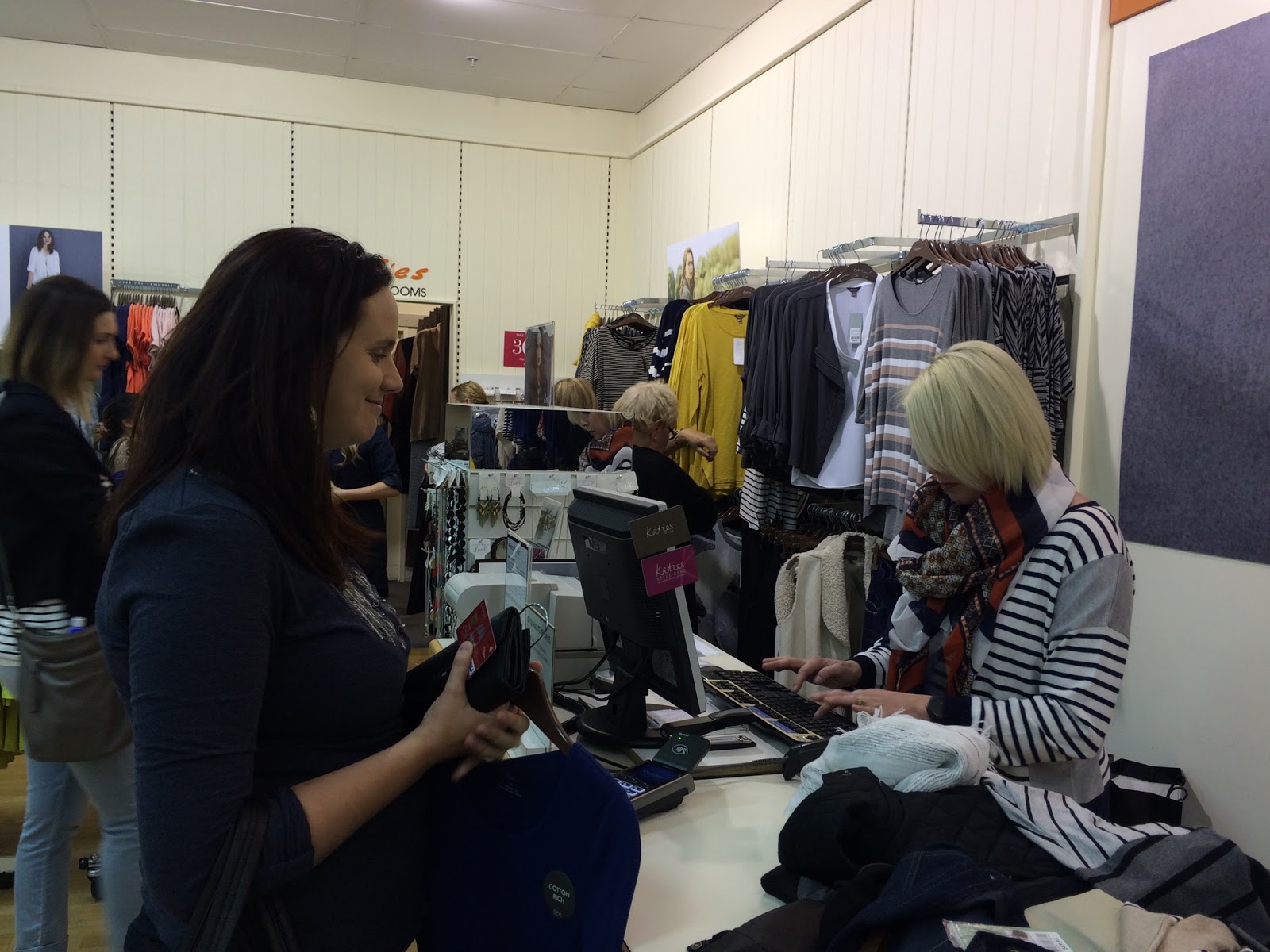 Katies VIP Shopping Night - Almost Posh