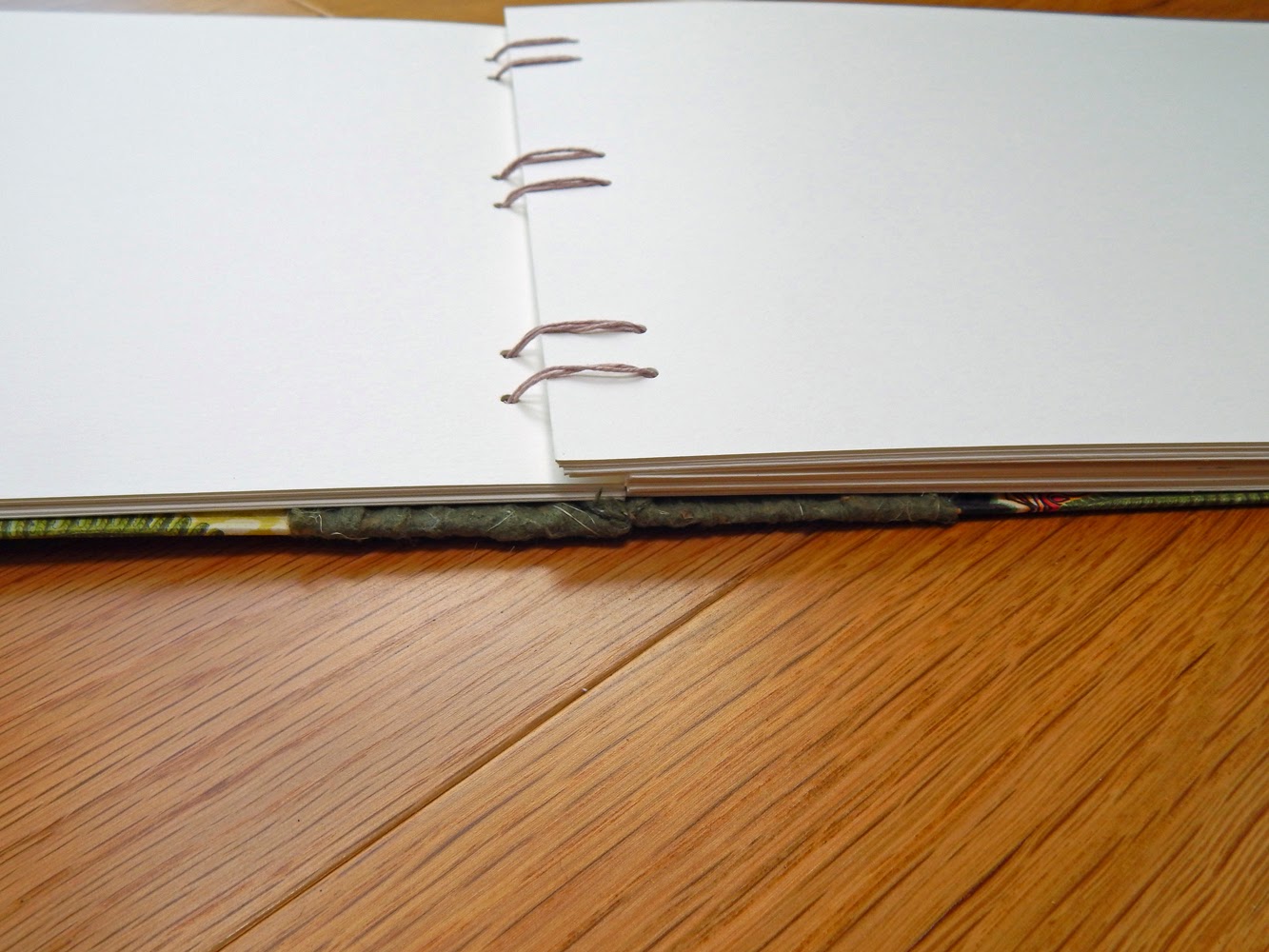 Lizzie Made: Engineering with Paper and String - An Experimental Binding