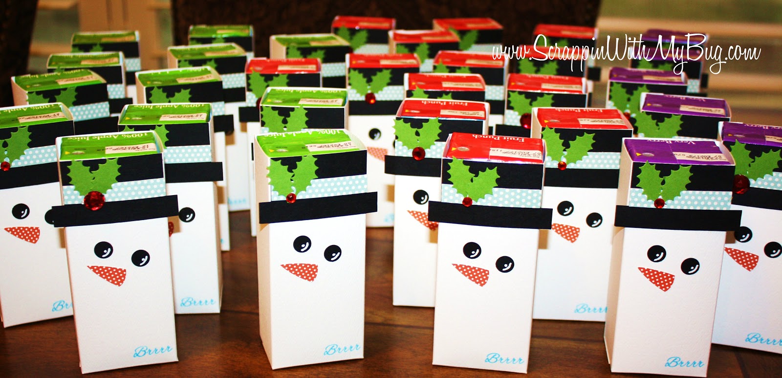 Scrappin with my bug: Christmas Party Juice boxes