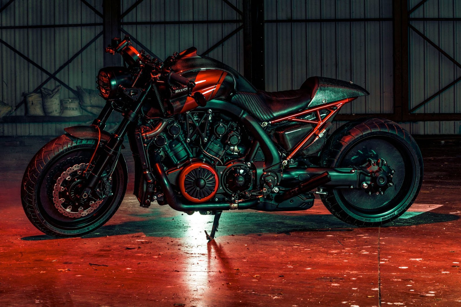V Max 1700 Fast Ruby - RocketGarage - Cafe Racer Magazine