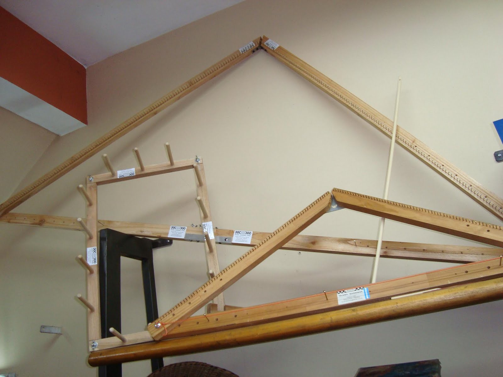 telares acuarela: Telar Triangular