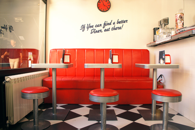 frashion: ★INTERGALACTIC Diner★ /Belgrade/