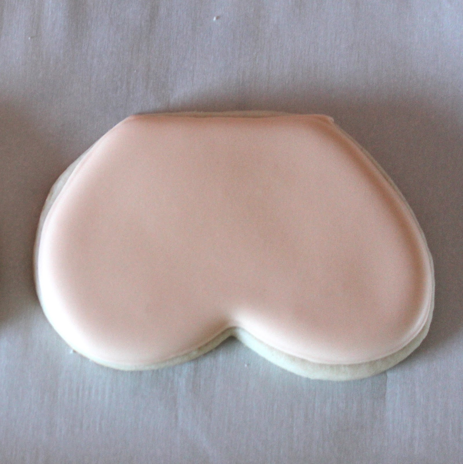 Baking in Heels: Mardi Gras Bead Cookies