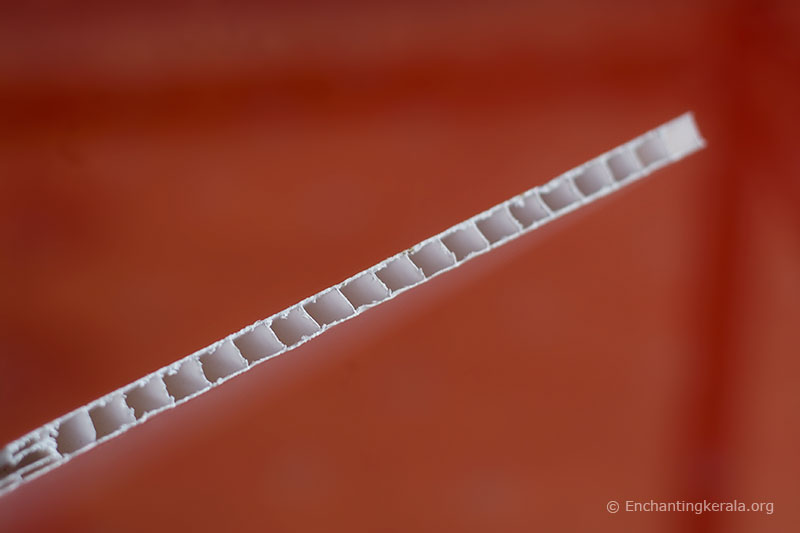 School Of Digital Photography: DIY Grid Spot for Flash