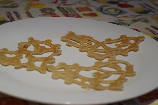 The Vegan Nigerian: VEGAN LACE PANCAKES