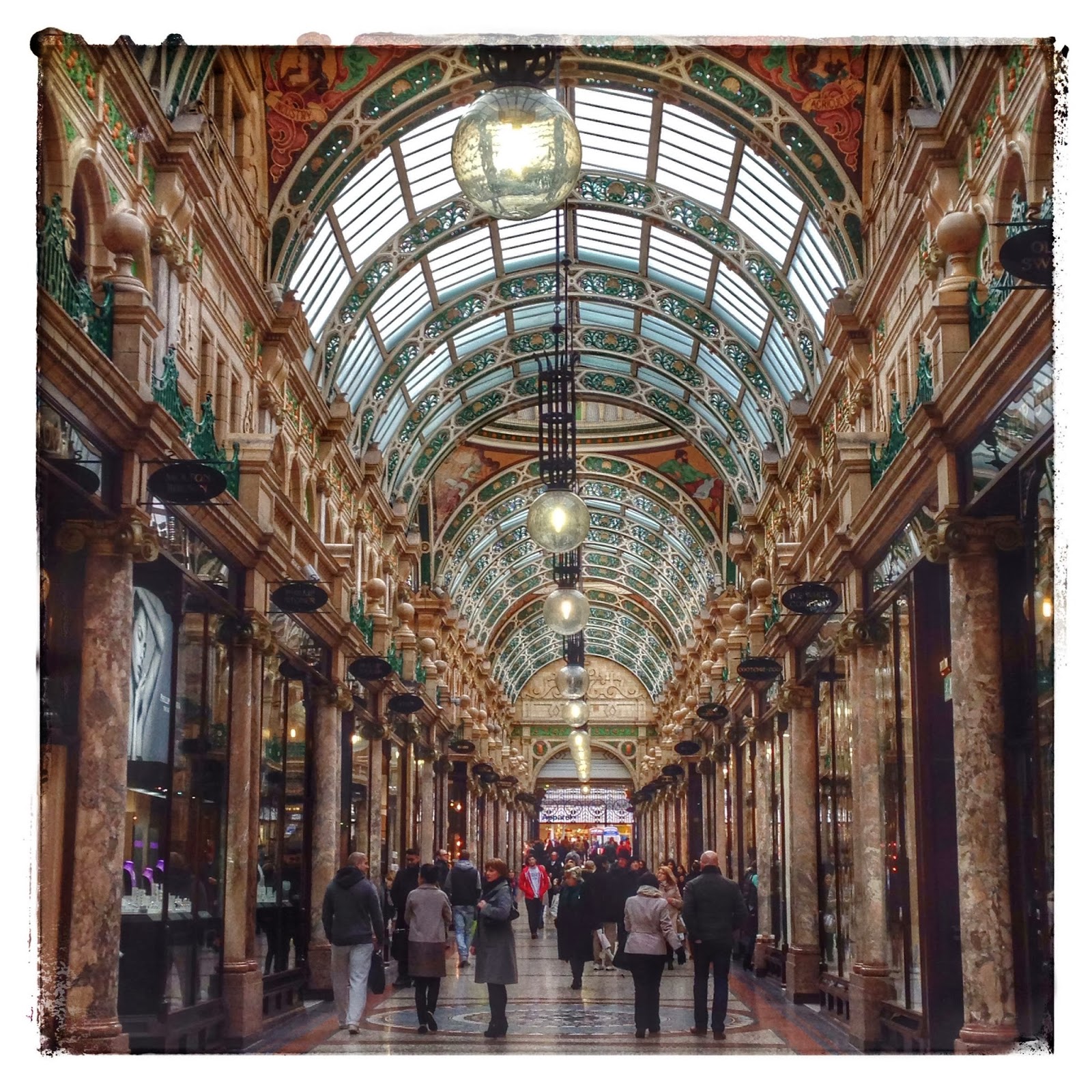 VISITA À LEEDS - NORTE DA INGLATERRA - Por aí, na Inglaterra