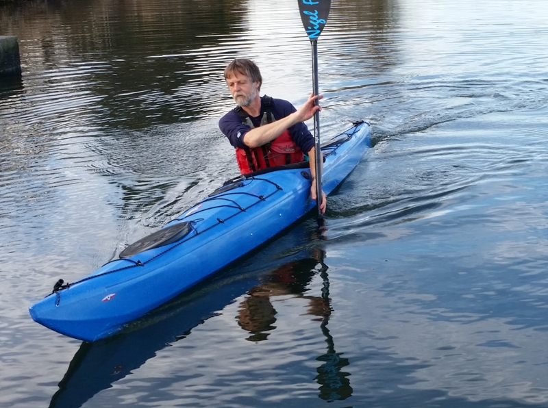 kayaking stuff: The Art of Kayaking meets the Science