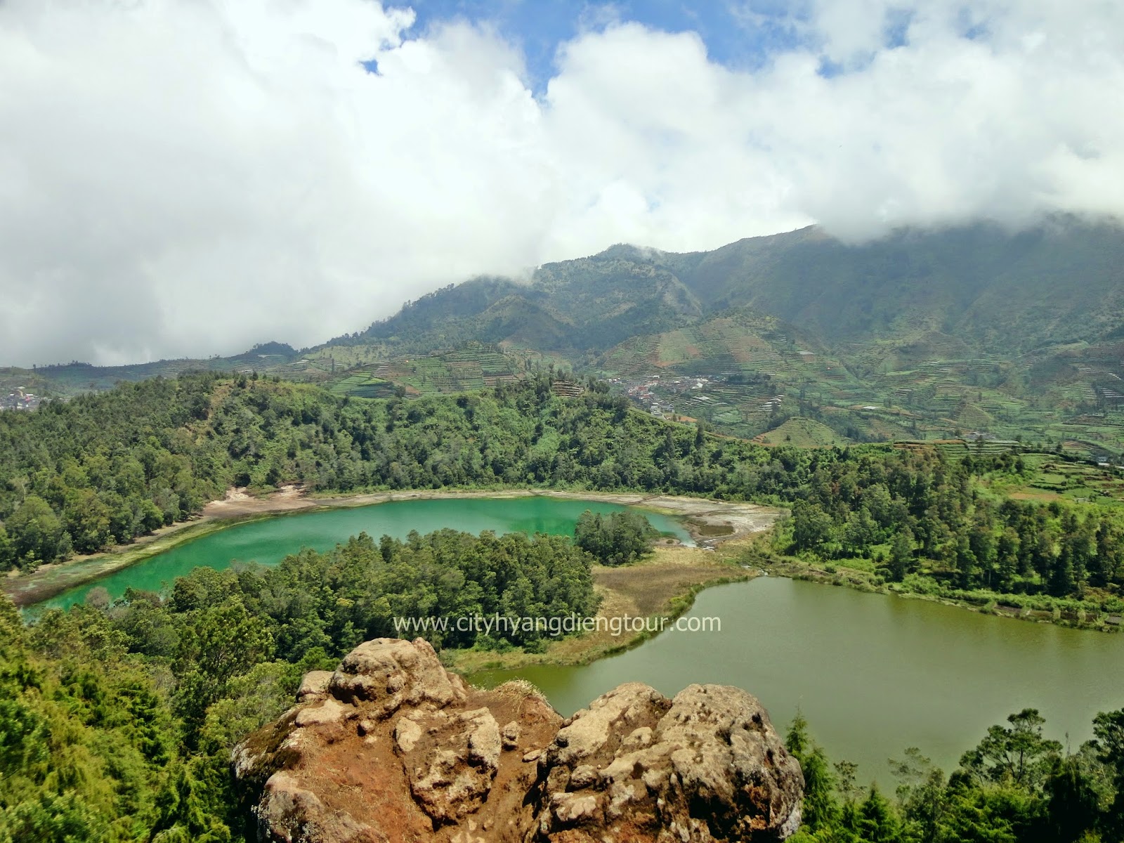 Batu Pandang | Batu Ratapan Angin | Dieng | Panorama Dieng
