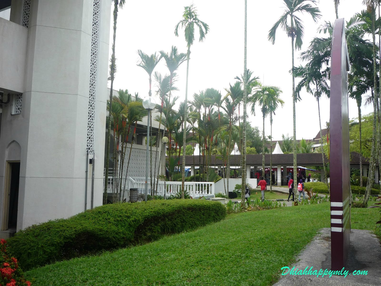 dhiah ss501: MASJID SULTAN ISMAIL,DEWAN SULTAN ISKANDAR, UTM,UNIVERSITI ...