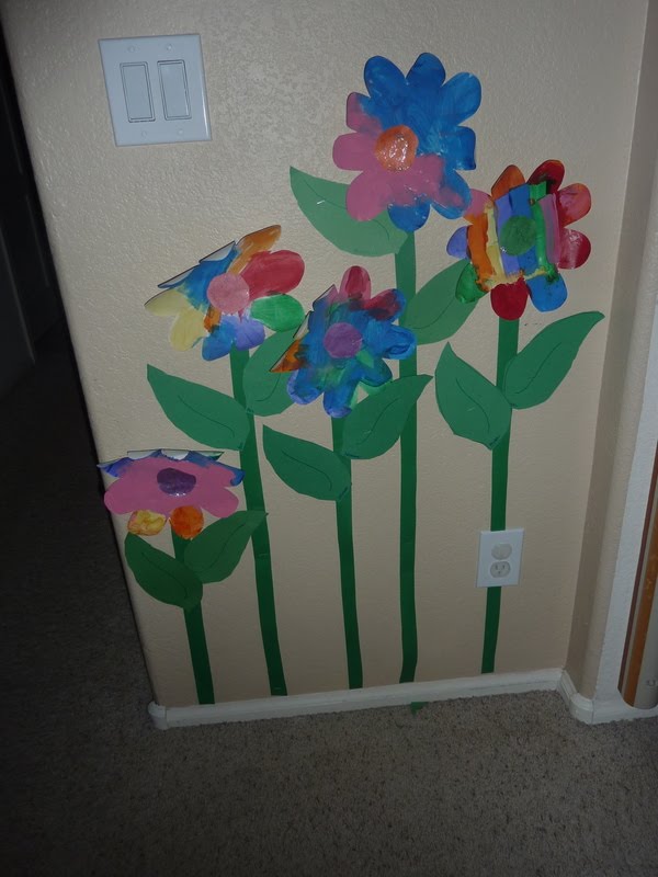 Desert Vista Preschool: Our Classroom Flower Garden