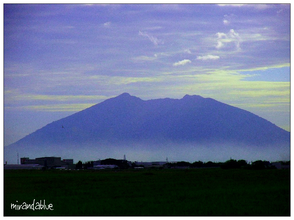 Miranda: Mount Arayat: Breaking dawn/SWF
