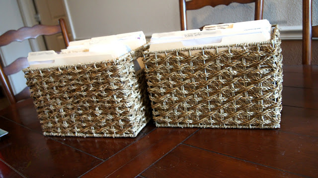 glitter and garnish: Organize in style!