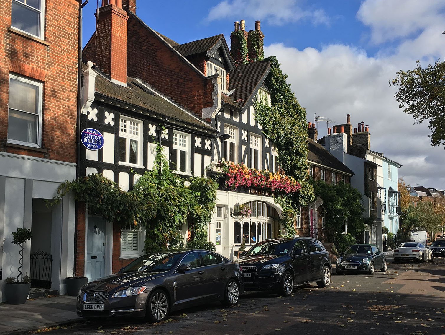 Running Routes: London Brentford Thames Running Route