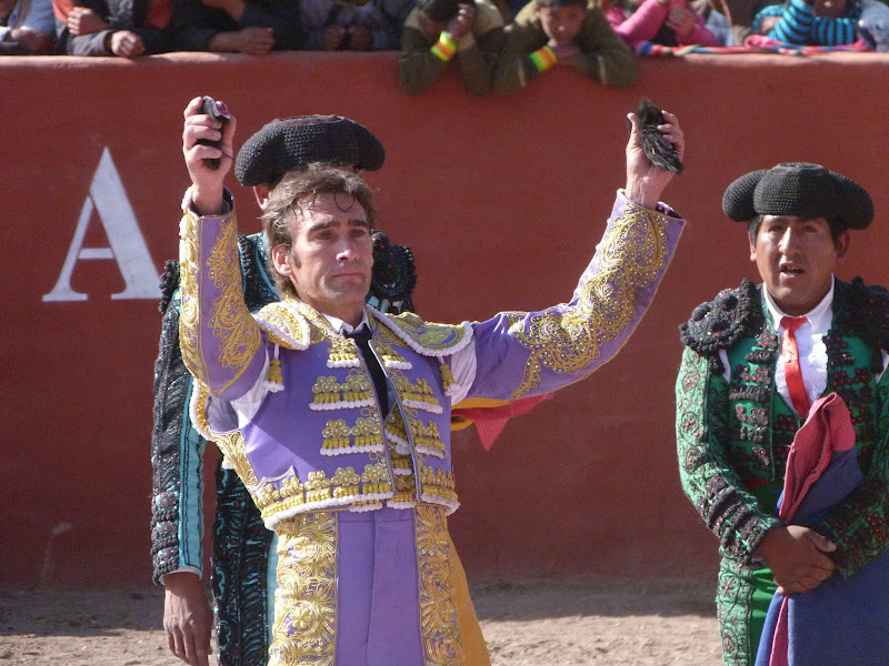 Olé Taurinos: DAVID GIL TRIUNFADOR DE LA FERIA DE ASILLO.