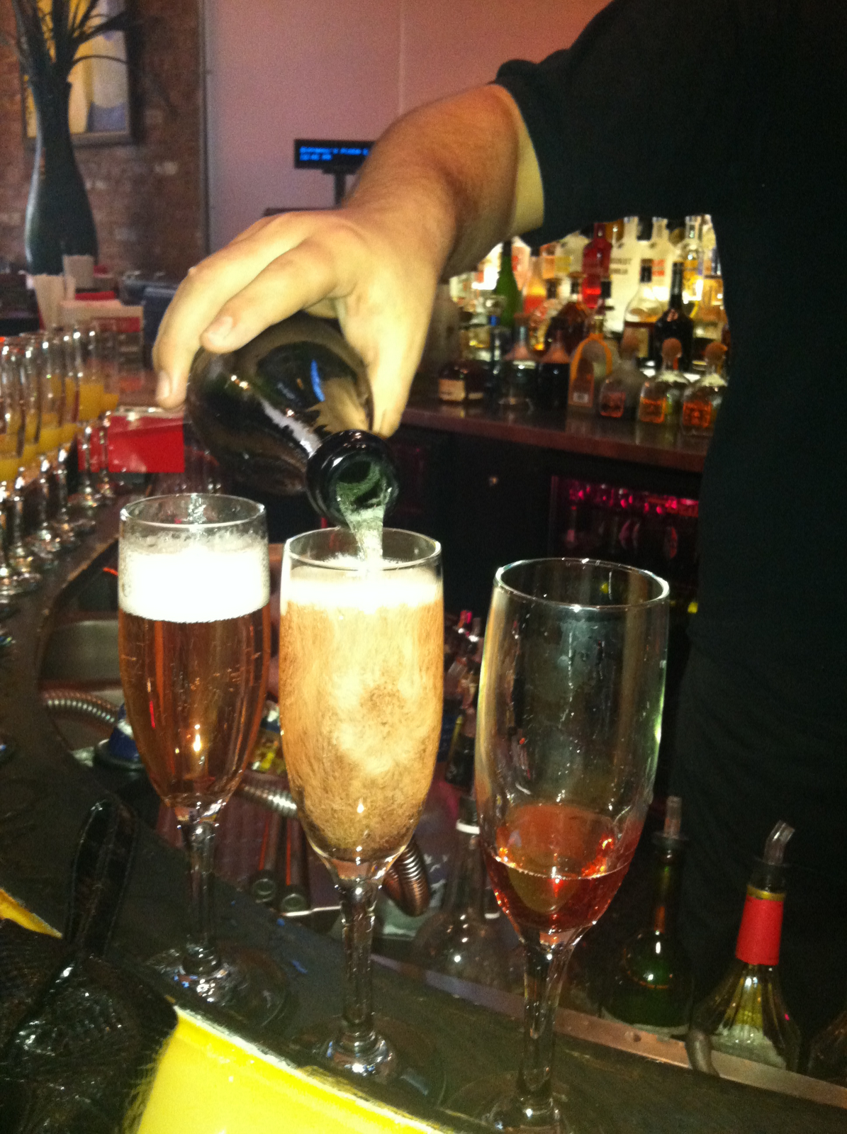 Brunchinée: Weekend Roundup: The Babes do Amy Ruth’s & Brunch in the Bronx!
