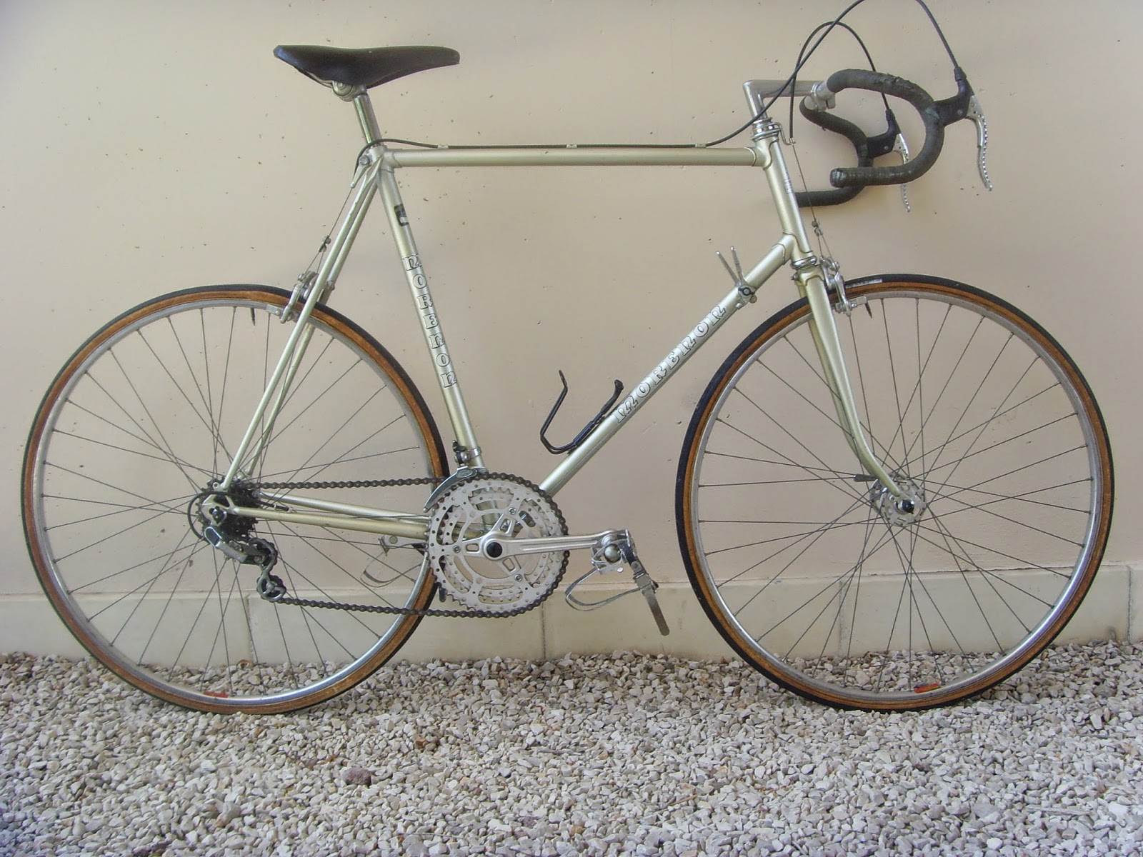 lucio-bici: Vintage 1970s Morenon Durifort 888 steel road bike