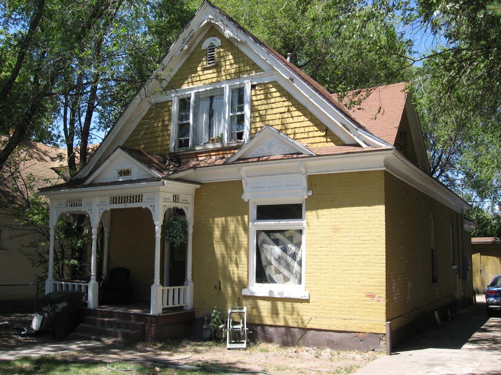 Ogden Insights: Victorian Houses: Front Porches and Vintage Decor