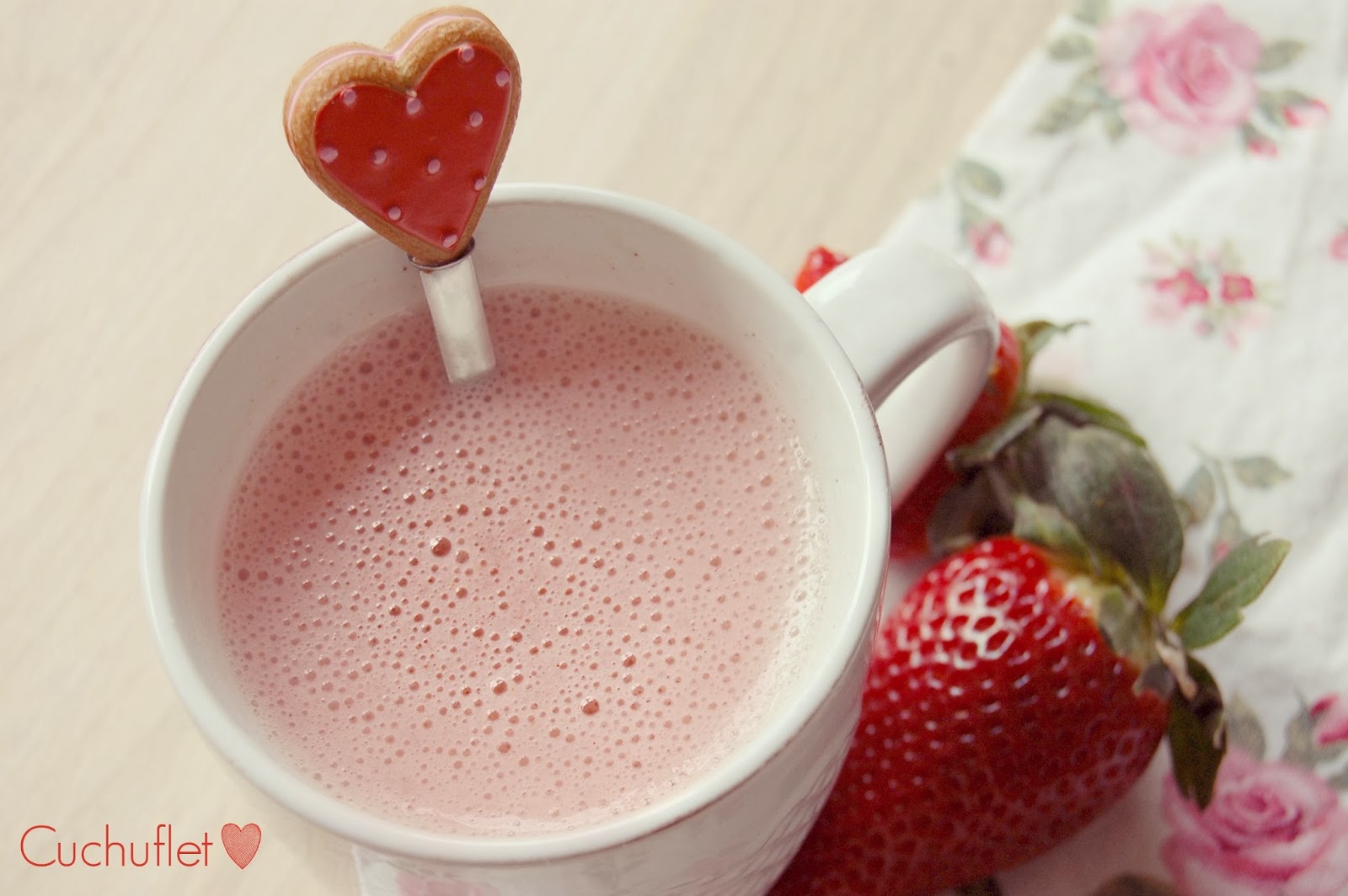 Cuchuflet: Recetas con amor: Milkshake de fresa y plátano ( rápido ...