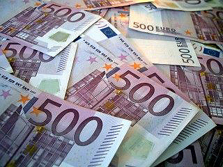 forever-theReds: Peniaze,Peniaze este raz peniaze