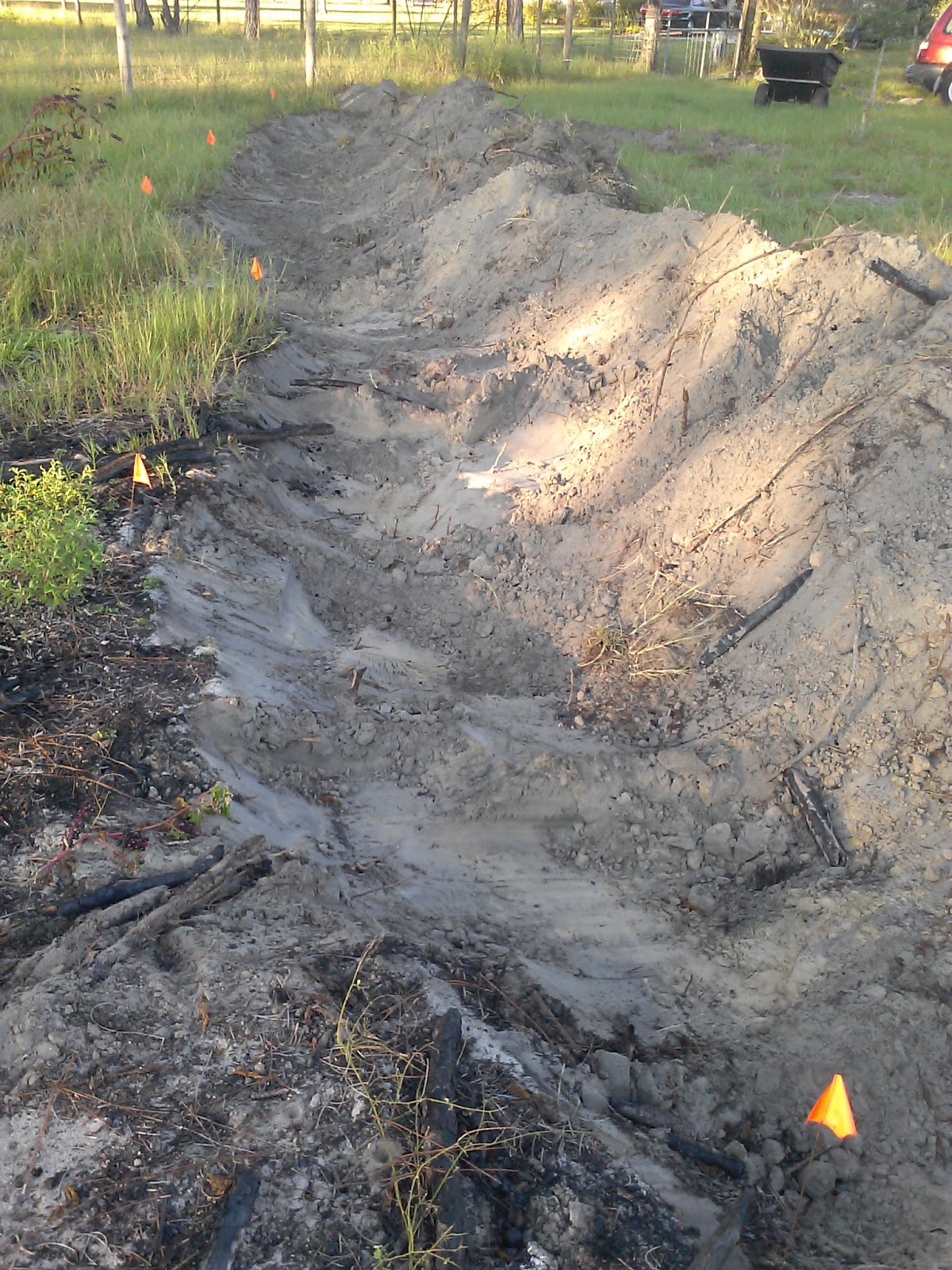 The Florida Permaculture Project: Digging the swales