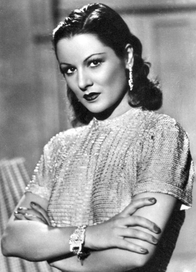 Vintage pics: 22 συναρπαστικές Ιταλίδες σταρς του 1930 - Carmen Boni ...