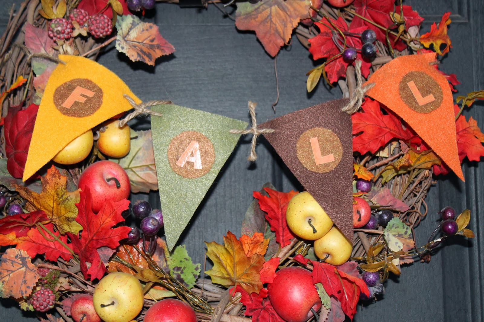 Smiley Girl Creations: Fall felt banner