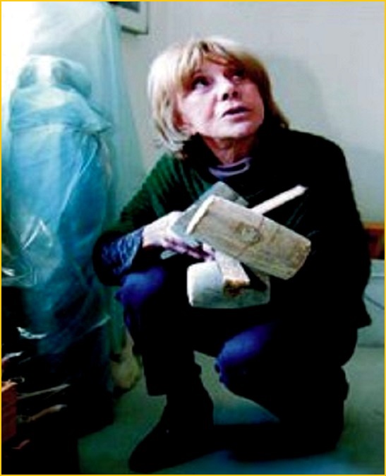 Poet'anarquista: ESCULTURA - IRENE VILAR