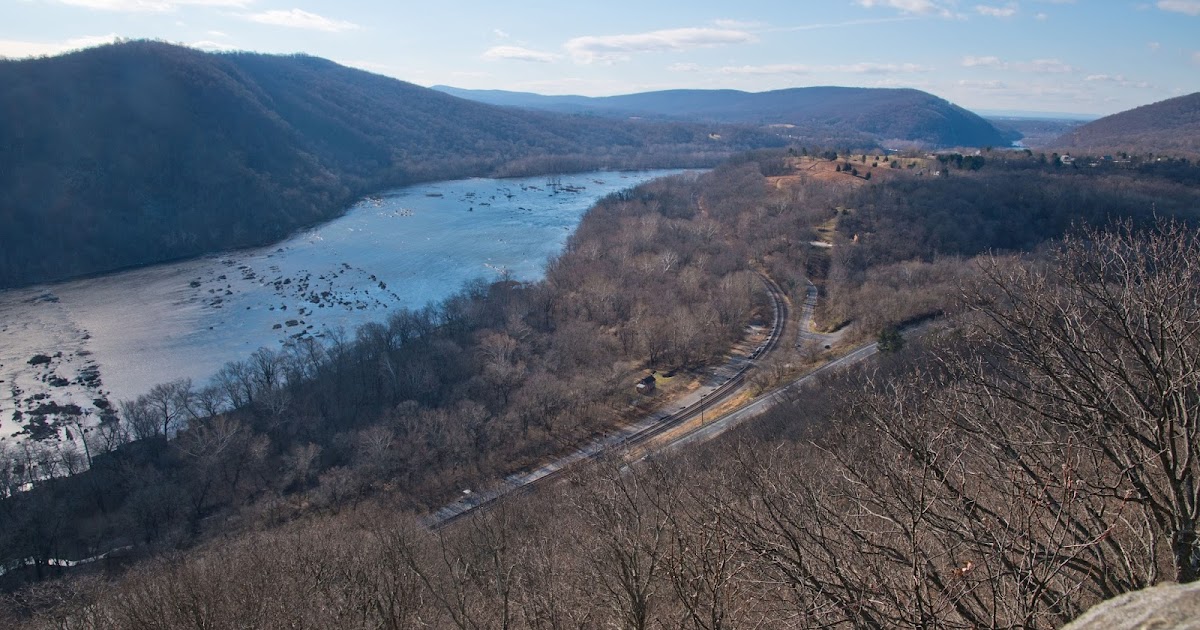 Hiking Shenandoah: Weverton Cliff
