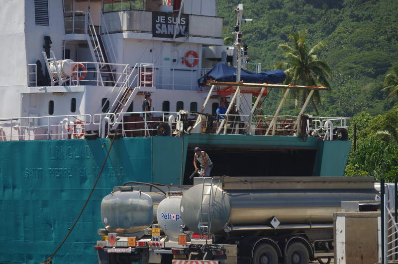 Un voyage en famille: La Baie de Fa'anui