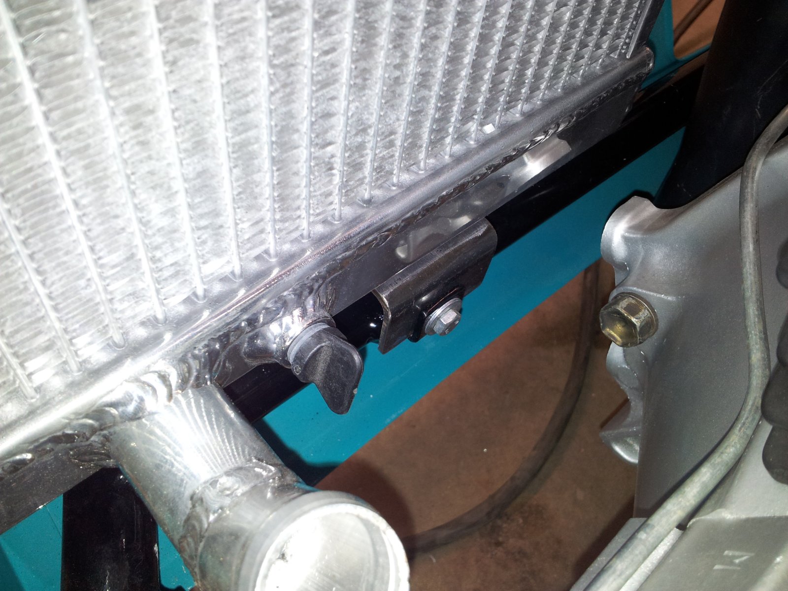 Glanza V 4EFTE Powered Clubman - The Mini Flyer: Build Up 02 + Radiator ...