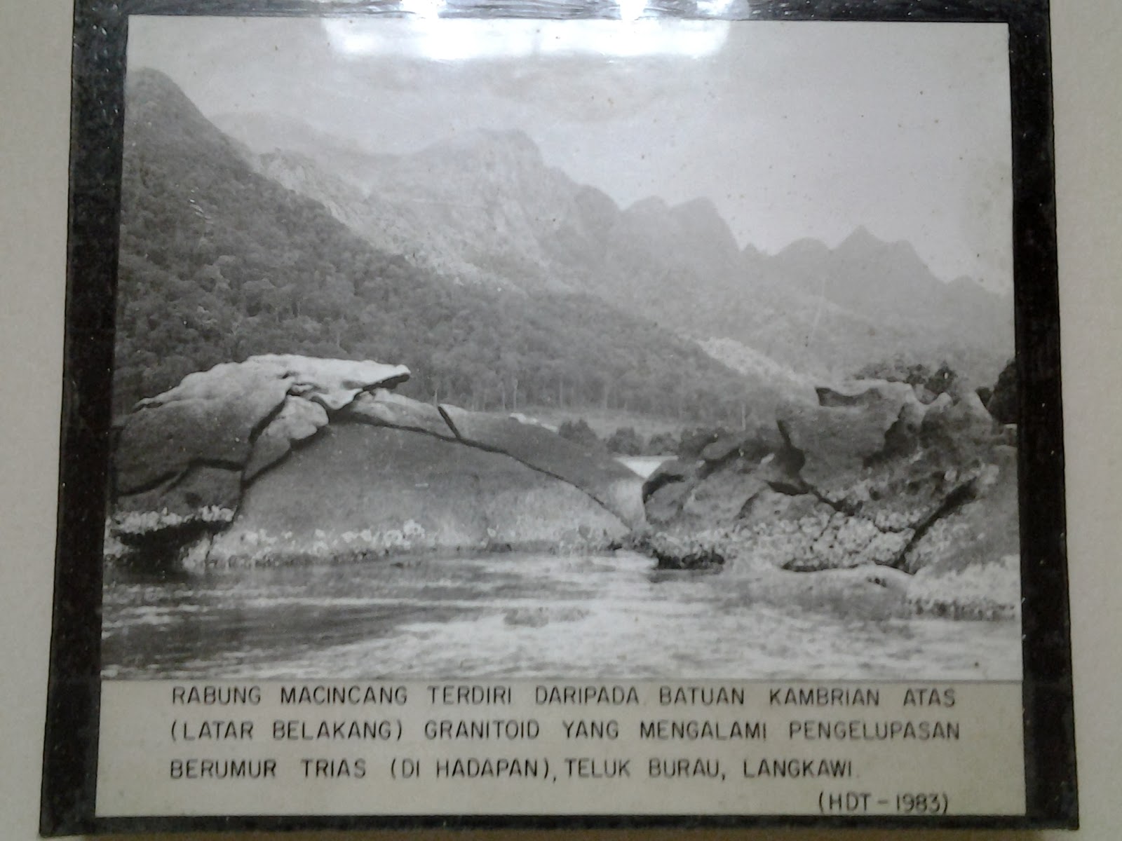 GEOLOGI UKM Paling Gempak!