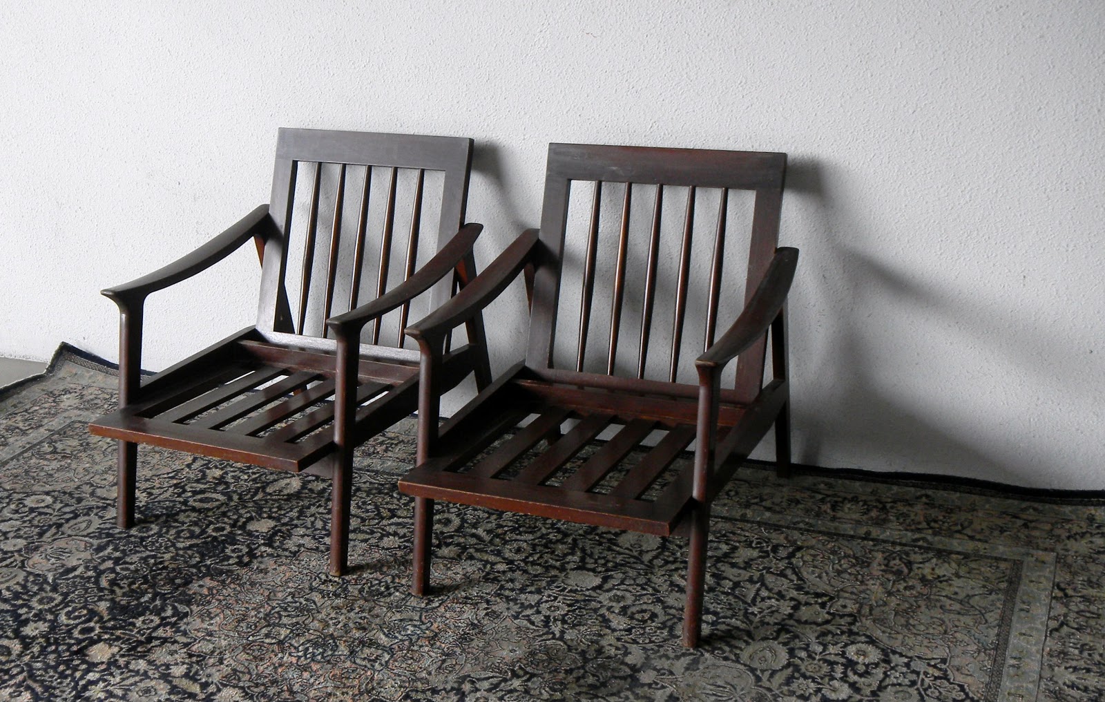 THE FUN IN THE FIND: VINTAGE, MODERN AND DESIGNER'S CHAIRS | Bobs Furniture