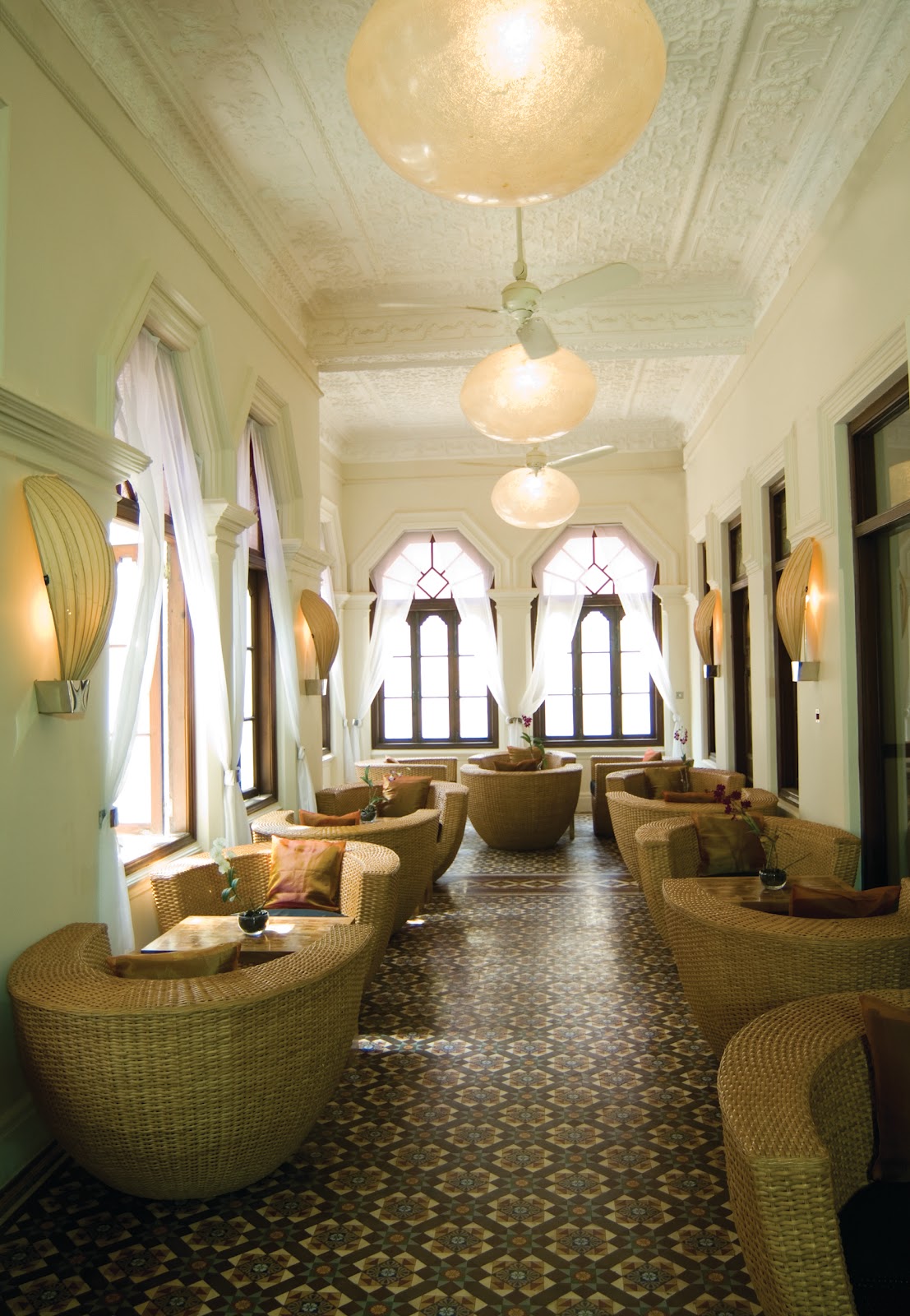 Walkers Tours Limited: CASA Colombo