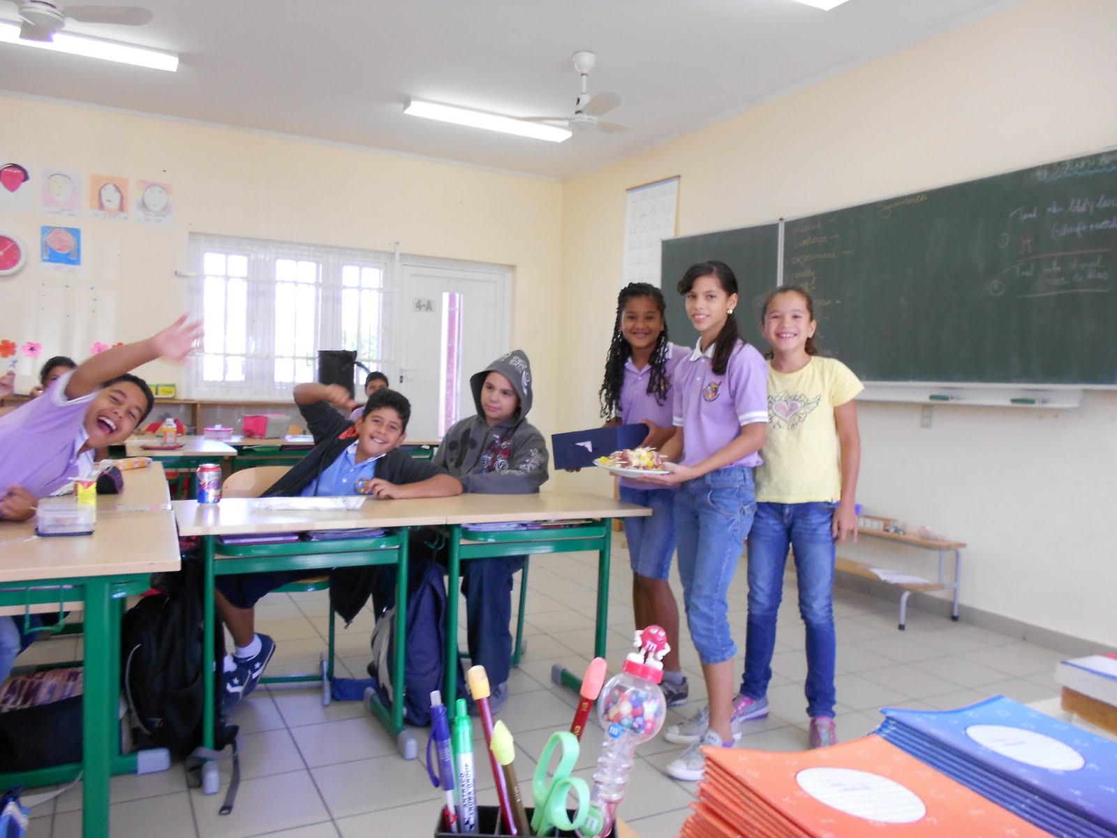 De belevenissen van de Familie Fingal op Aruba: Tiener in huis