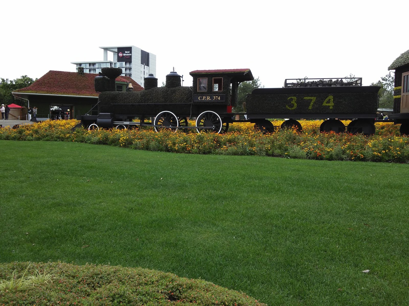 Ottawa Daily Photo: History And Legend