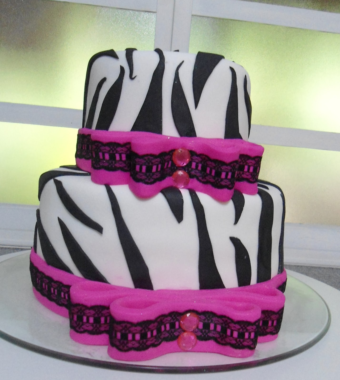 comemore bolos decorados: Bolo zebra