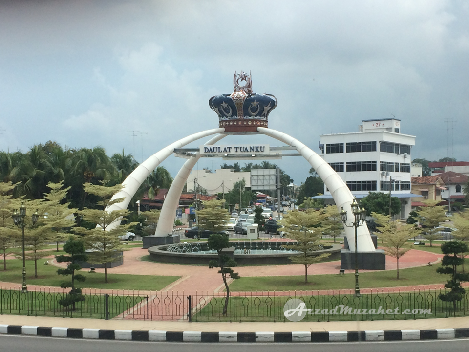 MUAR: THE CLEANEST TOWN IN ASEAN ~ Azzad Muzahet