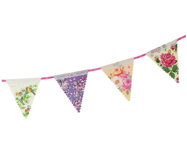 The Treasure Hunt: DIY Bunting Flags