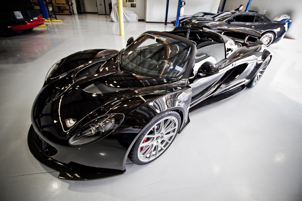 Hennessey Venom GT Spyder, galerie de photos avec et sans Steven Tyler