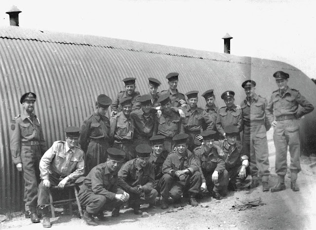 1000 Men, 1000 Stories : Commandos: RCN Beach Commando "W"