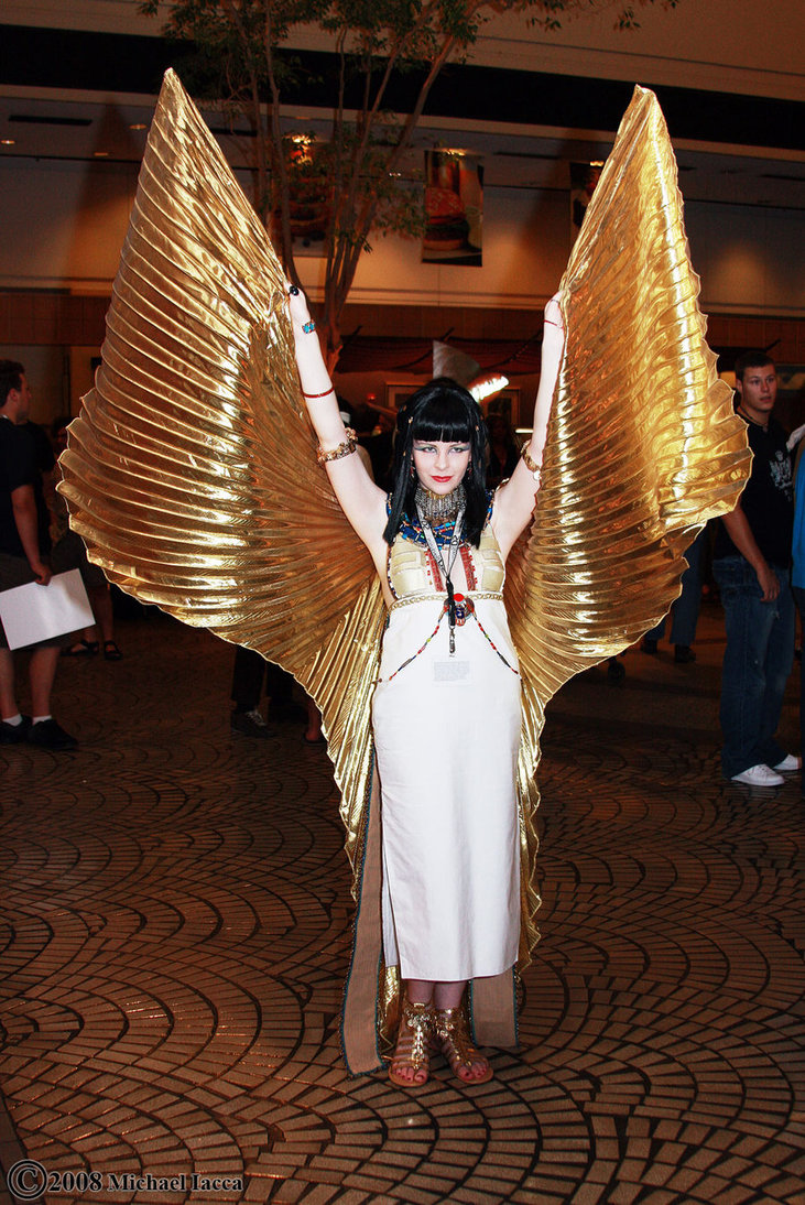 Calvin's Canadian Cave of Coolness: Cosplay Of The Week