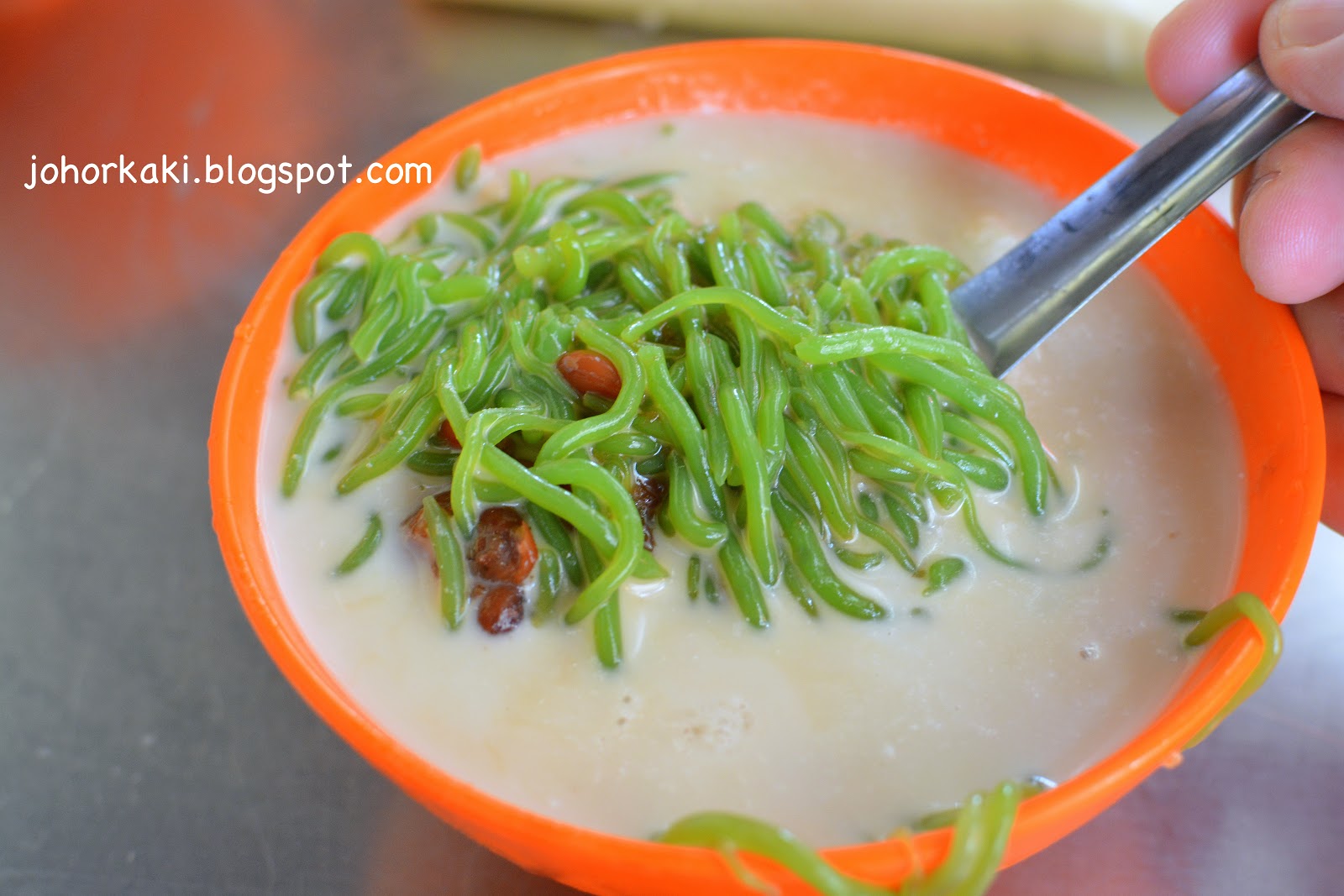 BLUE vs ORANGE Penang Road Famous Teochew Chendol & Ice Kacang |Tony ...